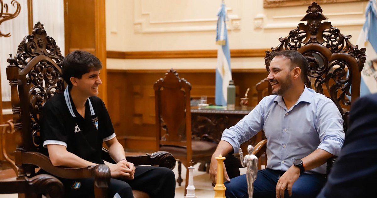 Juan Pablo Valdés recibió a Ignacio Espínola Serial, el joven campeón ...