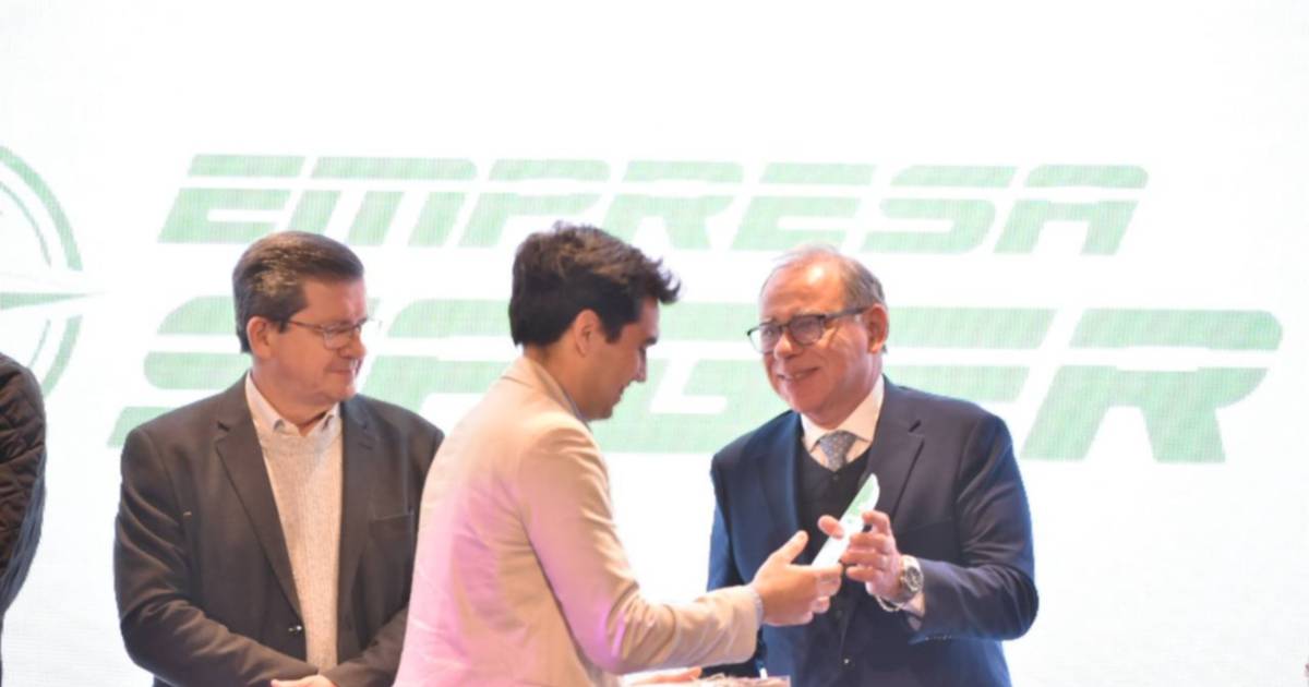 Tassano entregó el premio al Joven Empresario 2025 | El Litoral