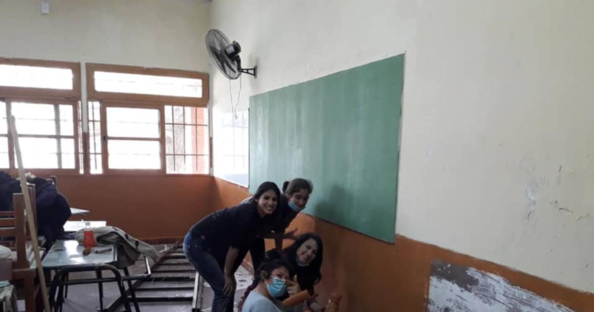 Alumnas de la Escuela Seferián arreglaron su curso | El Litoral
