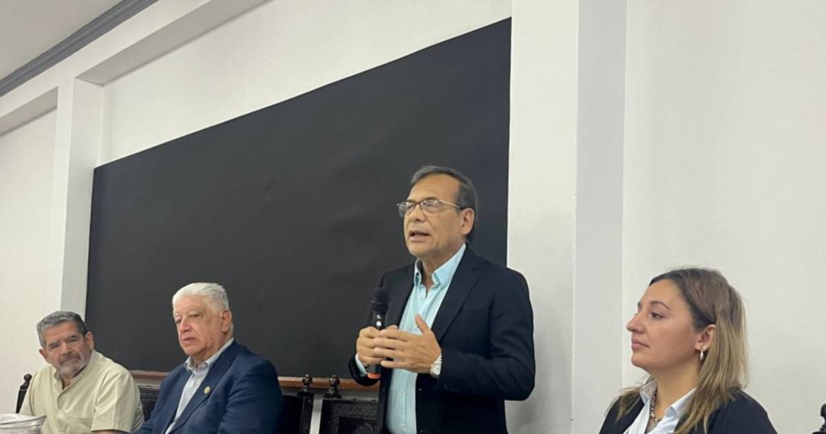 Se desarrolló una jornada de actualización de Obstetricia en Corrientes ...