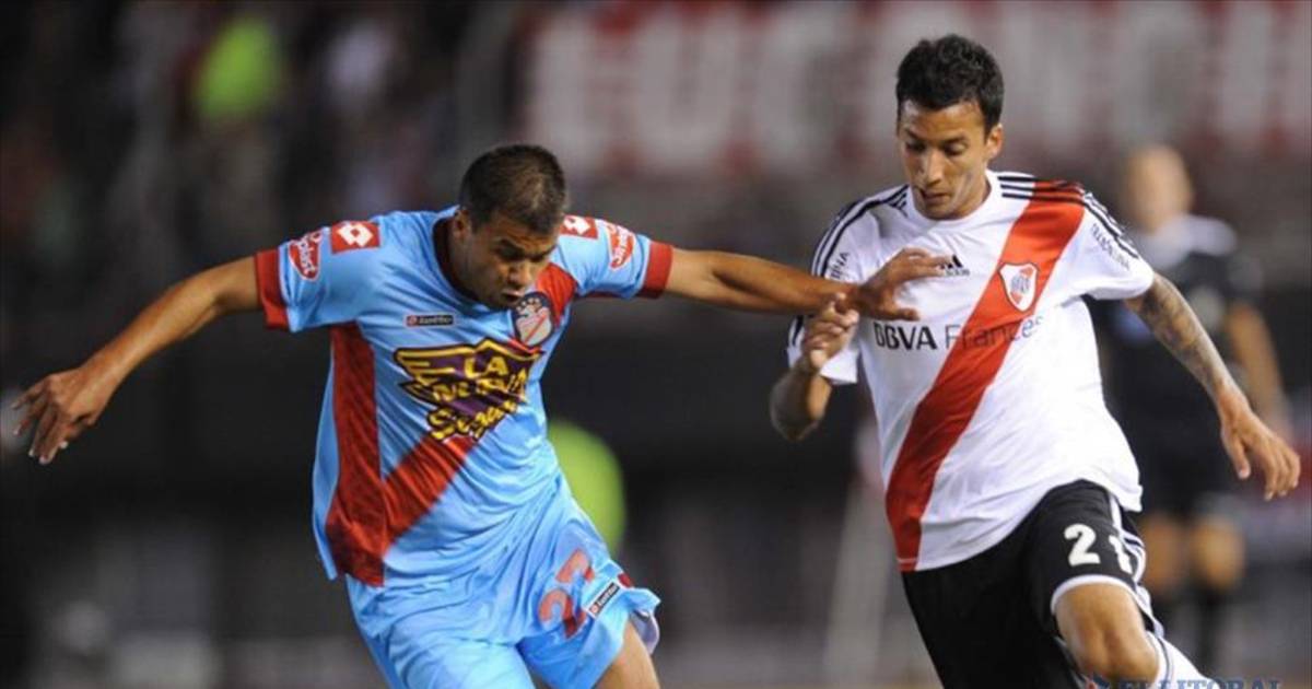 River fue de mayor a menor y sufrió el empate de Arsenal en Sarandí ...