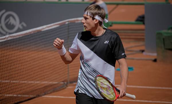 Debut y triunfo de Lautaro Midón en el M15 de Villa Carlos Paz - El litoral